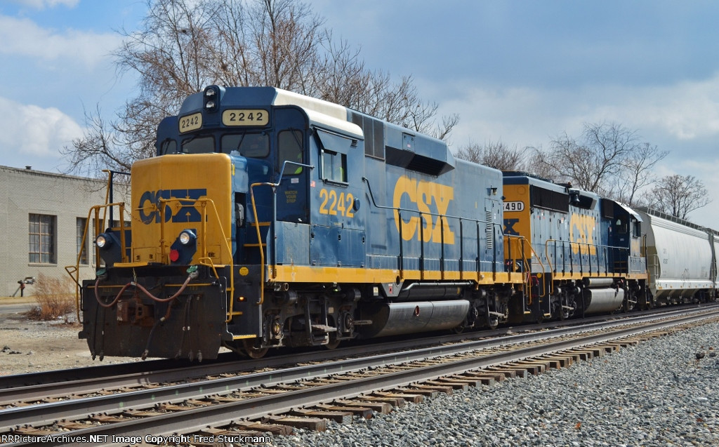 CSX 2242